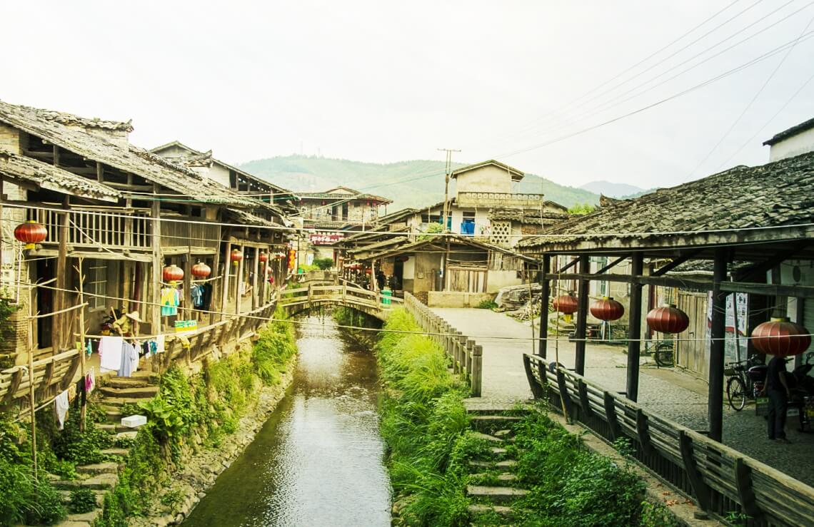 2-day Wuyi Mountain essence tour with Xiamei Ancient Village